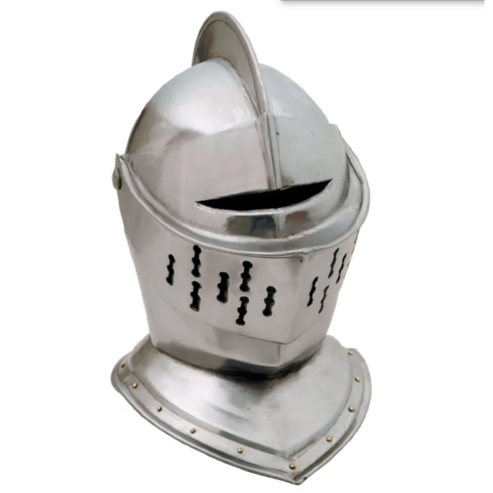 European Close Helmet Full Size – The Good Stuff from Dragonland Farm